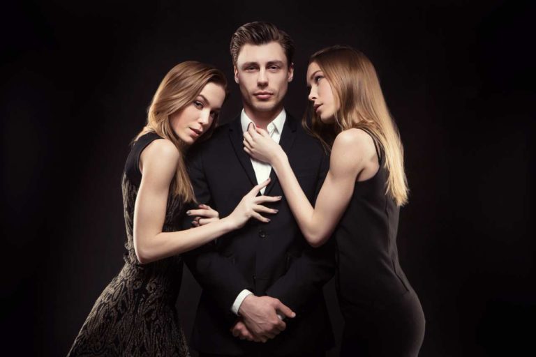 Poliamore: cos'è, psicologia e cause